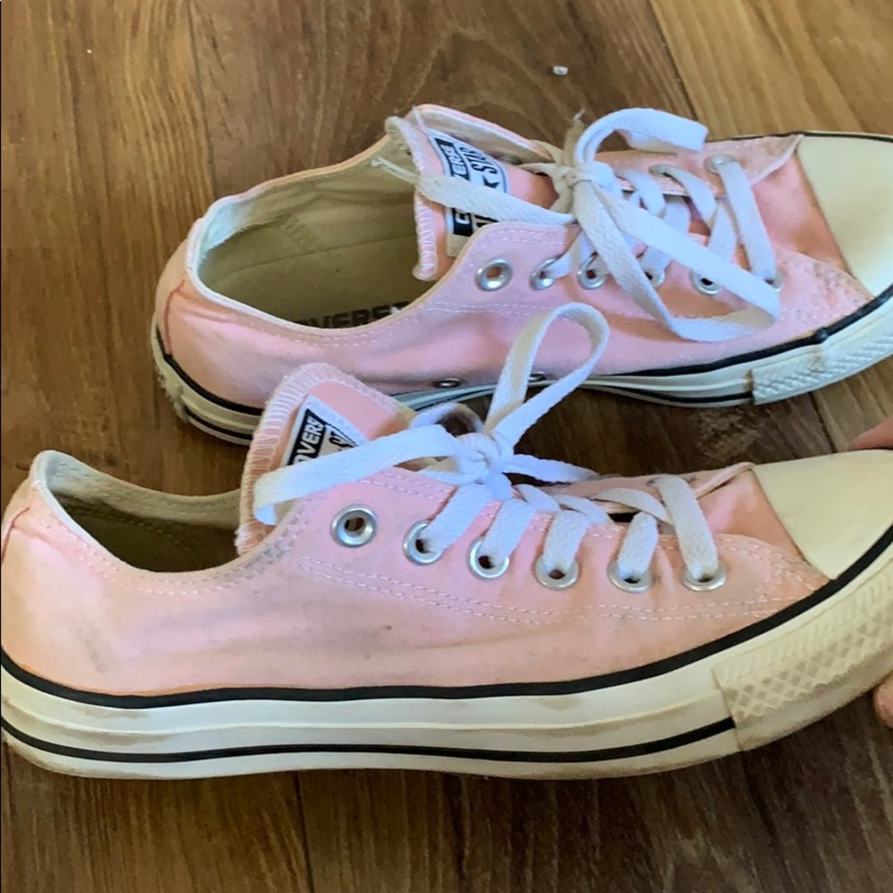 Pink Converse Sneakers - Gem